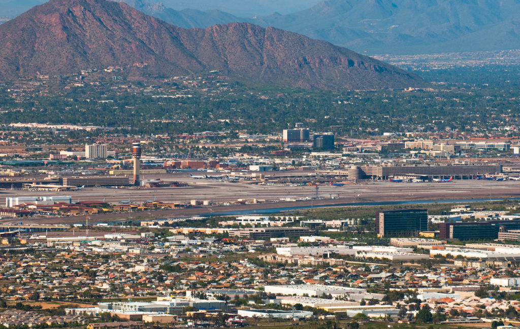 Why Choose an Aviation and Pilot School in Arizona? - CAU