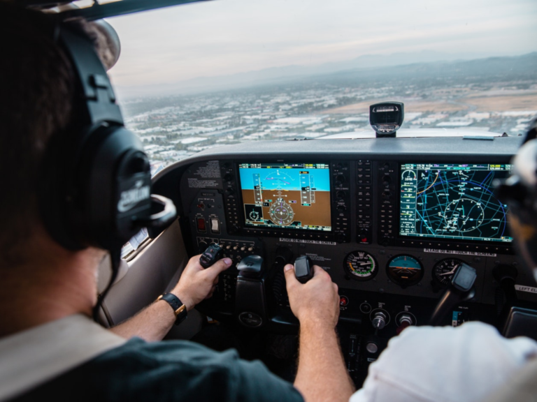 Type Rating Requirements That Every Pilot Should Know | CAU